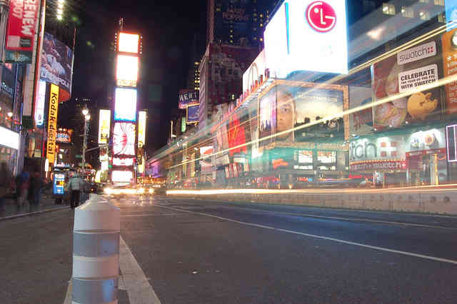 Fashion’s Rise in NYC’s Times Square, Meatpacking Districts Brings ...