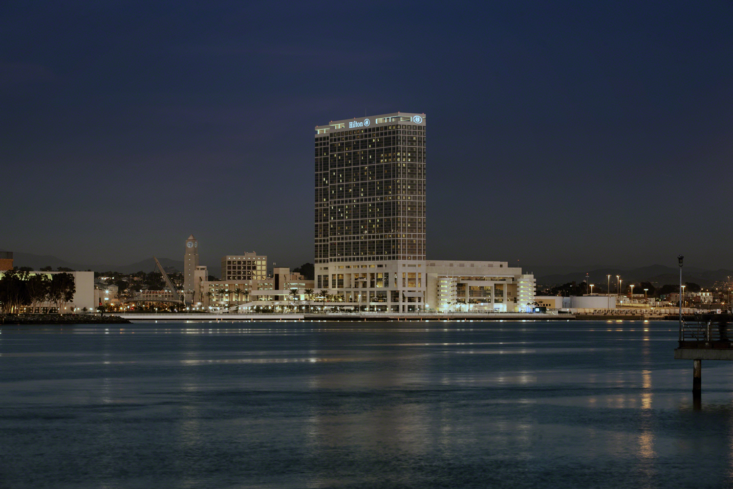 Symbiotic Relationship: Convention Centers & Hotels - Commercial ... Symbiotic Relationship: Convention Centers & Hotels - Commercial ...