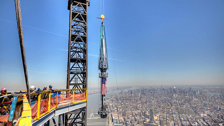 Port Authority Tops Off One WTC - Commercial Property Executive