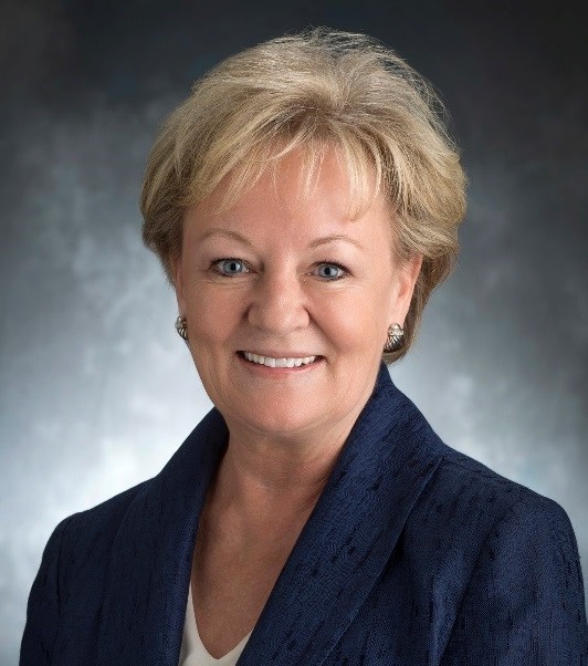USAA RealCo Exec Retires - Commercial Property Executive