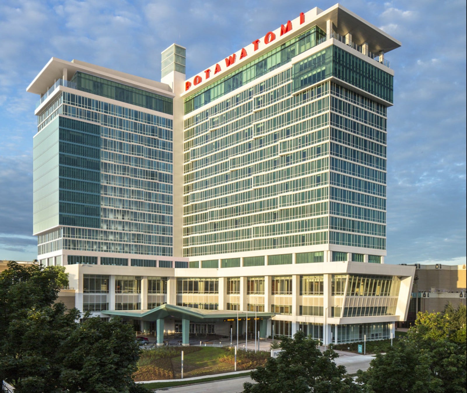 Potawatomi Adds $80M Tower to Milwaukee Casino - Commercial Property ...