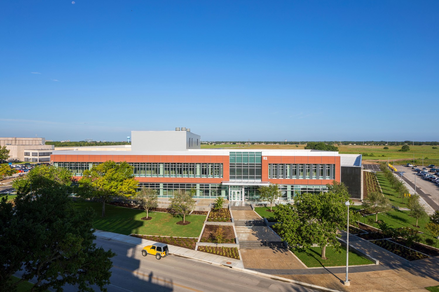 NASA Opens 118 KSF Biomedical Lab - Commercial Property Executive