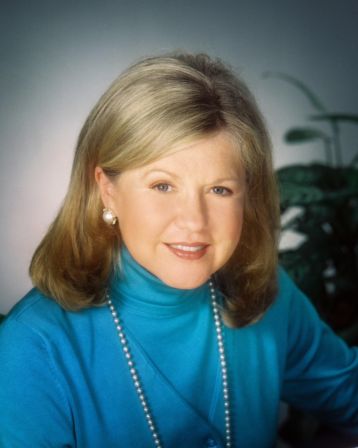 CREW NETWORK: CLIMBING OUT OF THE RECESSION WILL TAKE LEADERSHIP ...