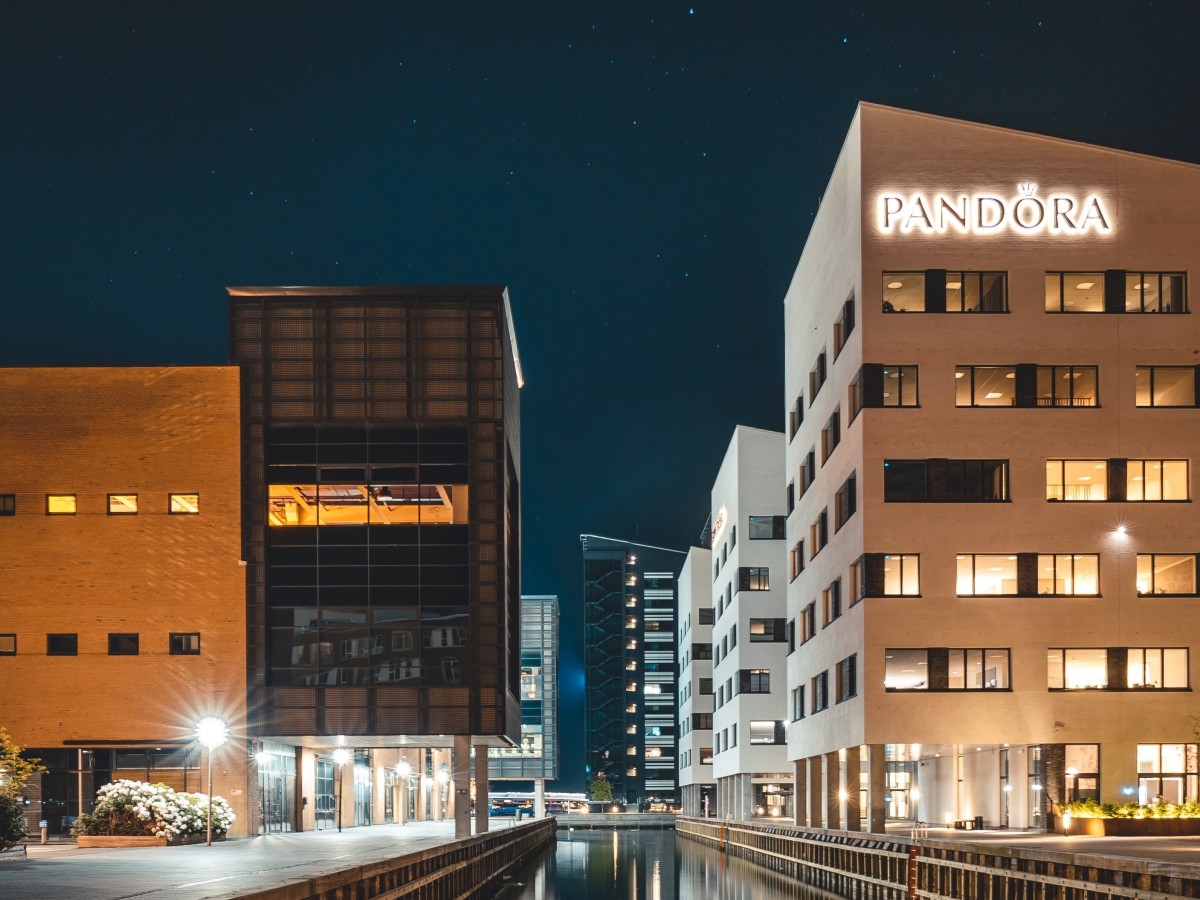 Pandora to Relocate Headquarters to NYC - CPE