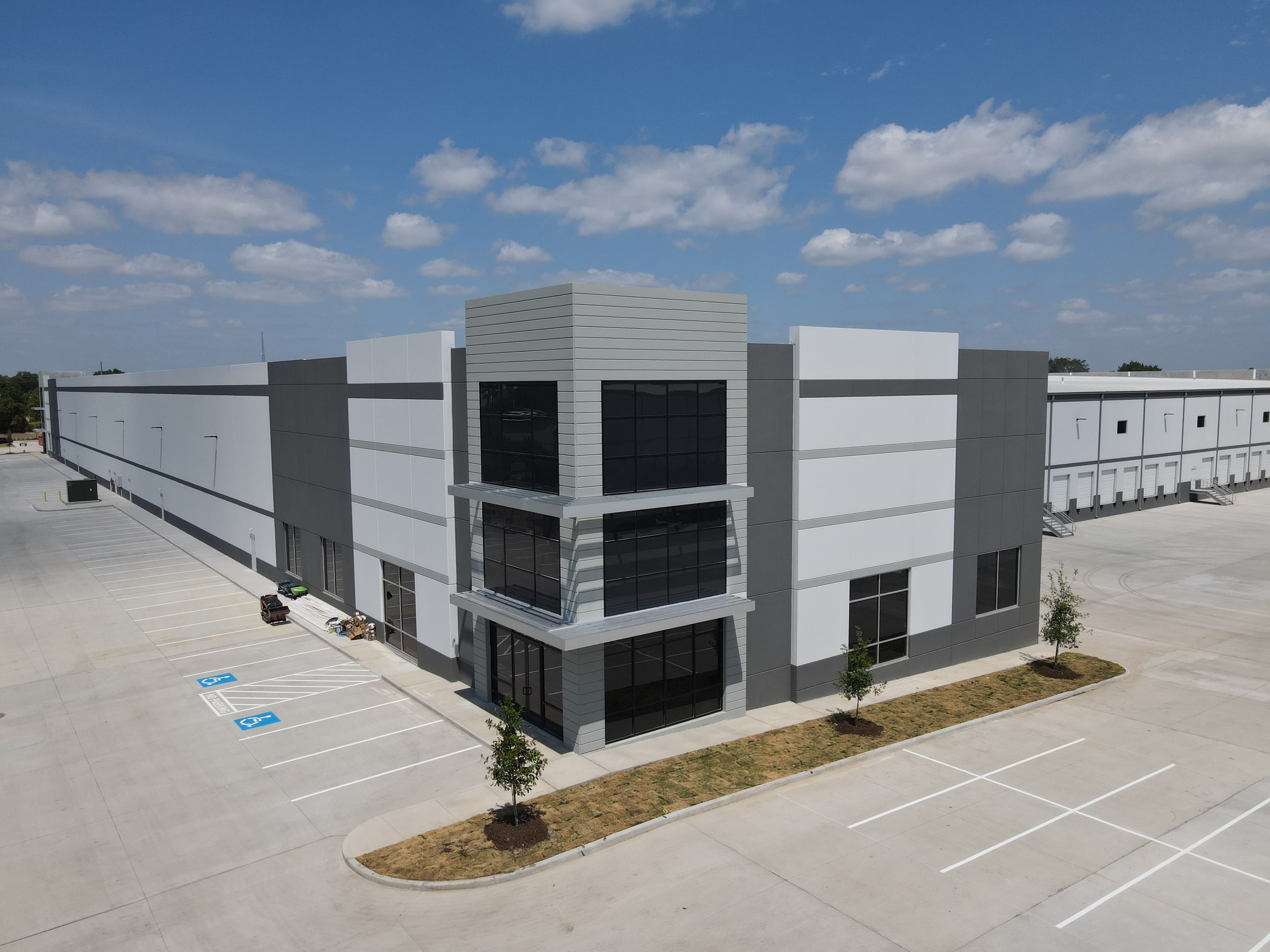 Triten Real Estate Completes Houston Distribution Center - Commercial ...