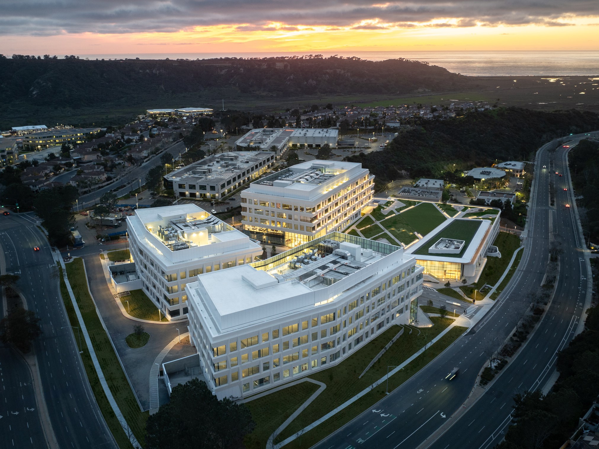 Breakthrough Properties Opens San Diego Life Science Campus ...