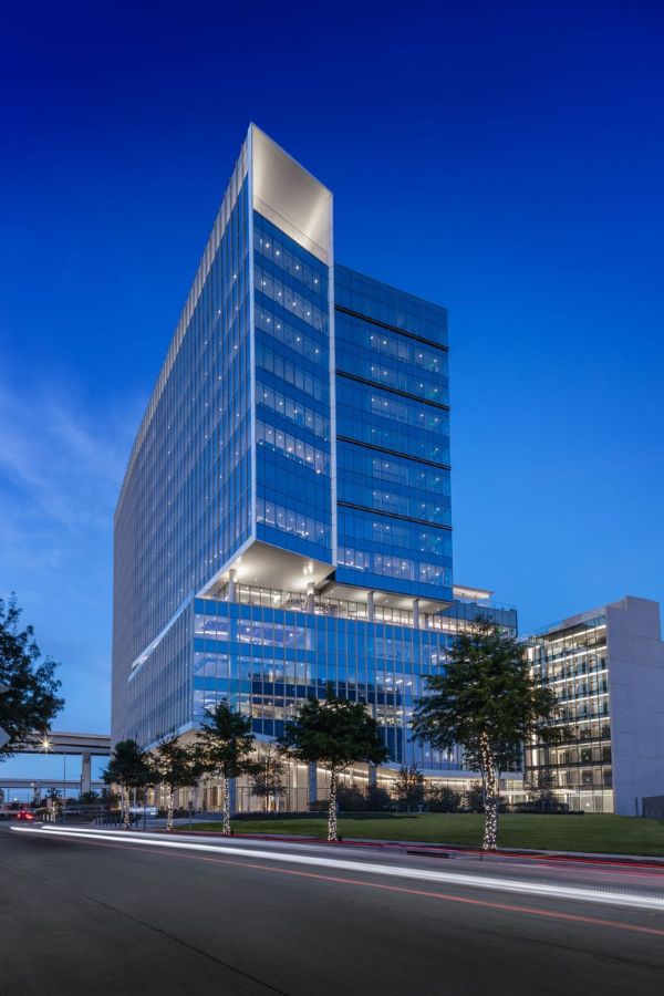 MetroNational Buys Houston Tower - Commercial Property Executive