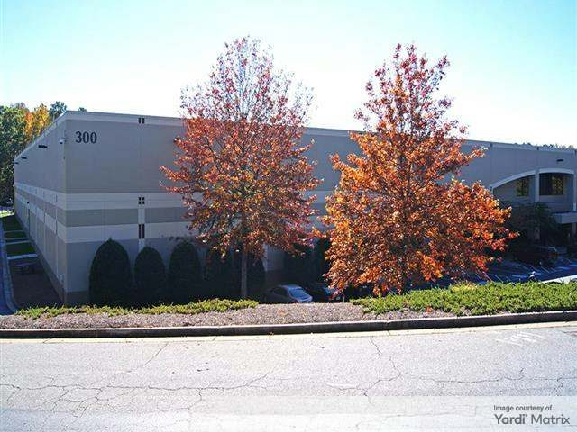 Blackstone's QTS Eyes $1.3B Data Center Refi - Commercial Property ...